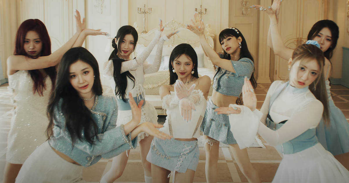 BABYMONSTER mặc trang phục của thương hiệu Việt Nam trong MV "Forever"