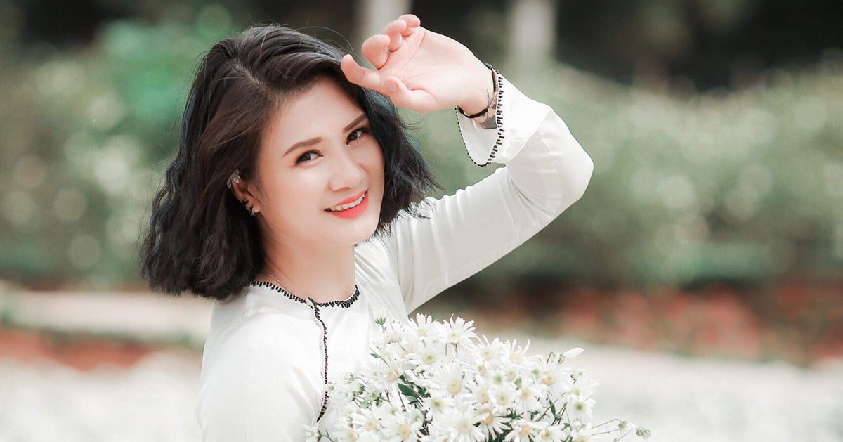 Tin nóng thể thao tối 13/1: Hoa khôi bóng chuyền Kim Huệ làm chuyện bất ngờ trước tết Nguyên Đán ...