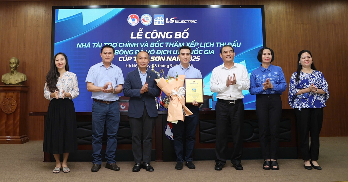 12 đội bóng dự vòng chung kết U17 quốc gia 2025