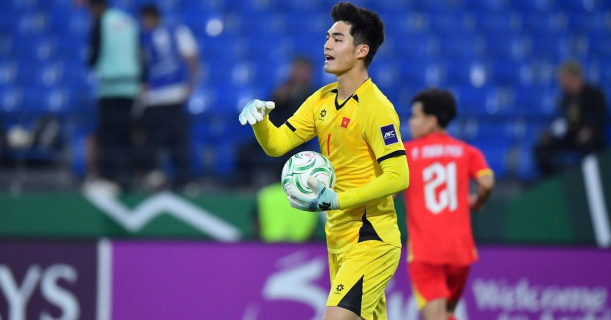 Trung Kiên nói điều đặc biệt về đồng nghiệp Li Hao của U23 Trung Quốc