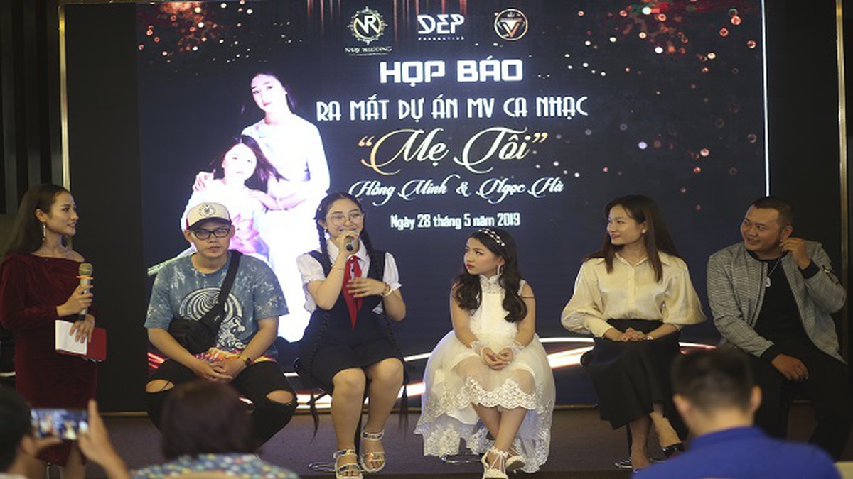 Hồng Minh – Ngọc Hà lần đầu kết hợp ra mắt MV 'Mẹ Tôi' nhân ngày Quốc ...